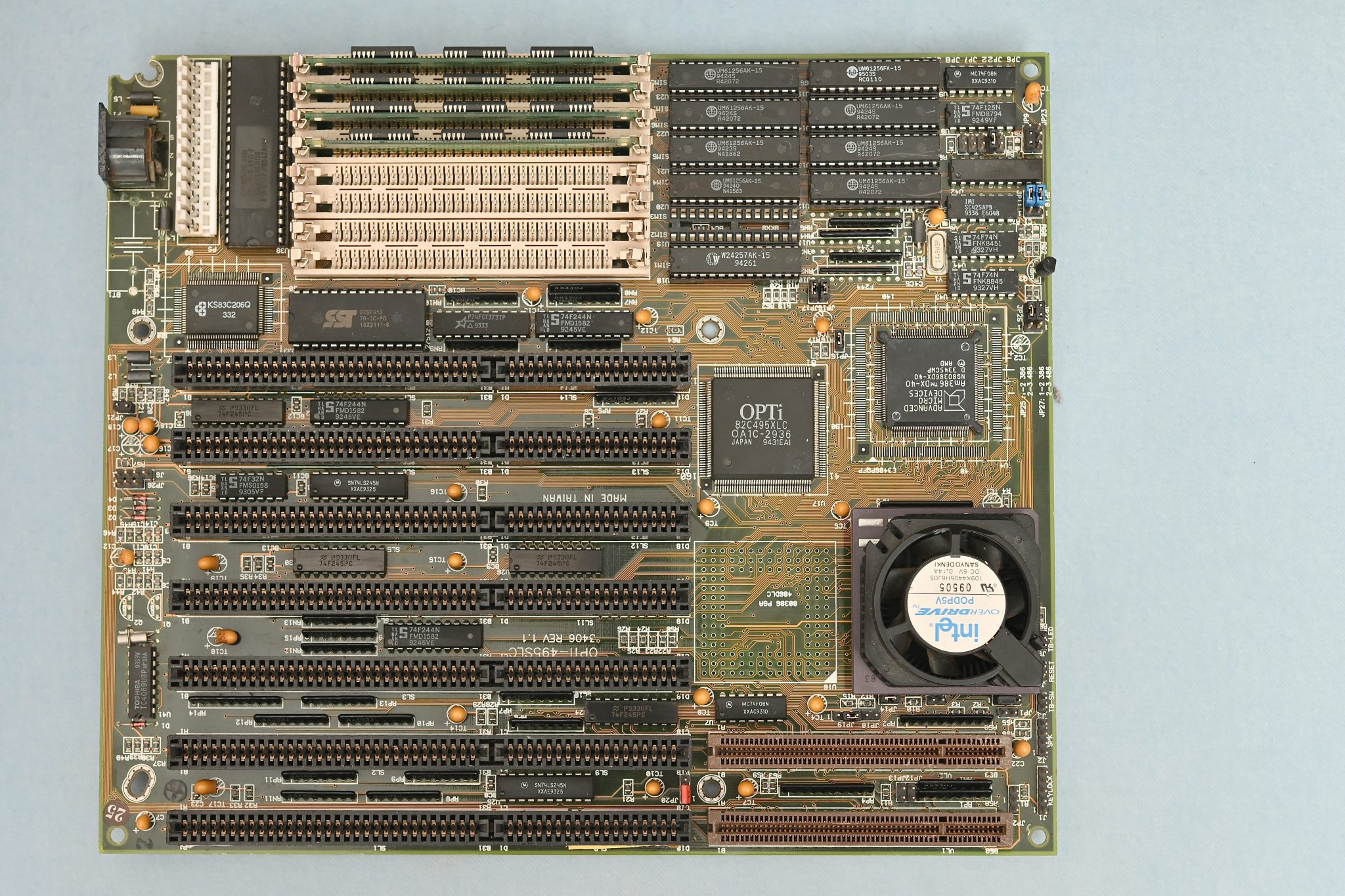 Pentium on a 386 motherboard – Dependency Injection